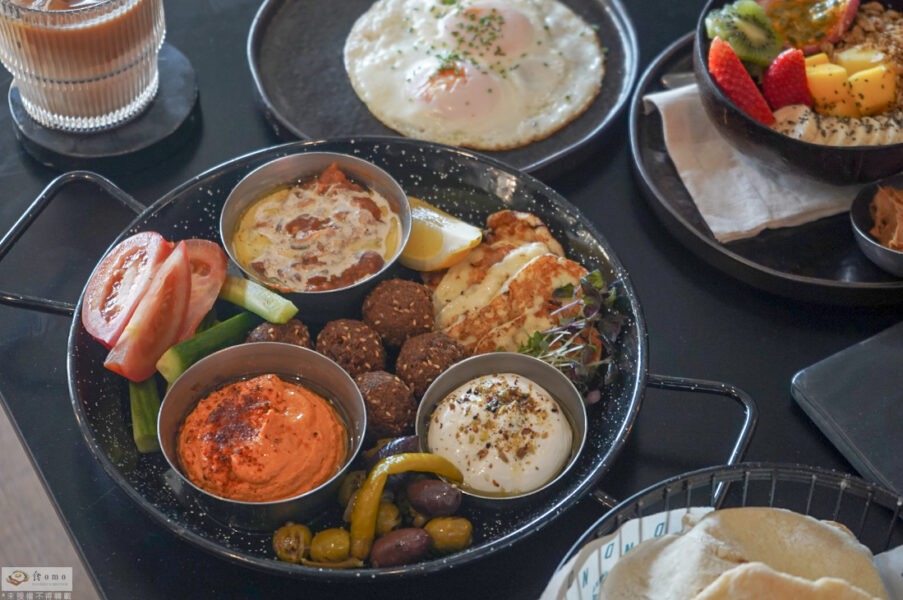 【杜拜美食】Next Door Kitchen || 杜拜雲溪港 ＂ 中東早午餐 ＂工業風格咖啡館 - 食omo〃Food×Fun